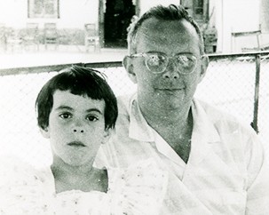 A more intimate view of Irving Howe: critic, socialist and man of ...