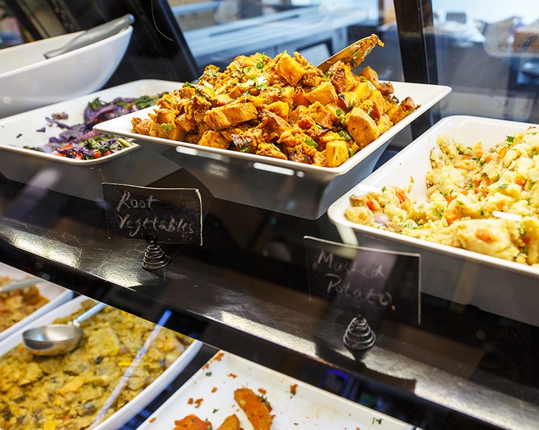 Aliments du Québec au menu honours Concordia for its local food ...