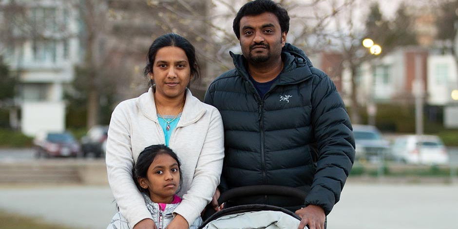 Artist Adad Hannah movingly records life in the age of social ...