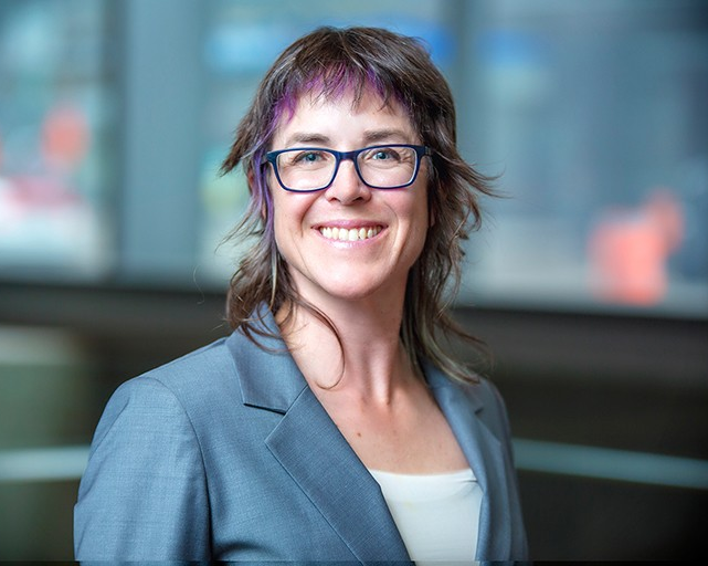 Concordian Paula Bath is breaking barriers in Deaf–hearing ...